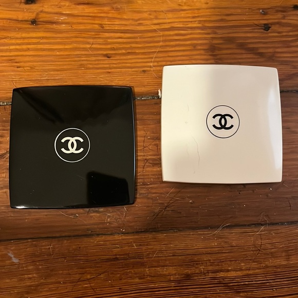 CHANEL | Accessories | Chanel Black And White Hand Mirrors With Velvet ...